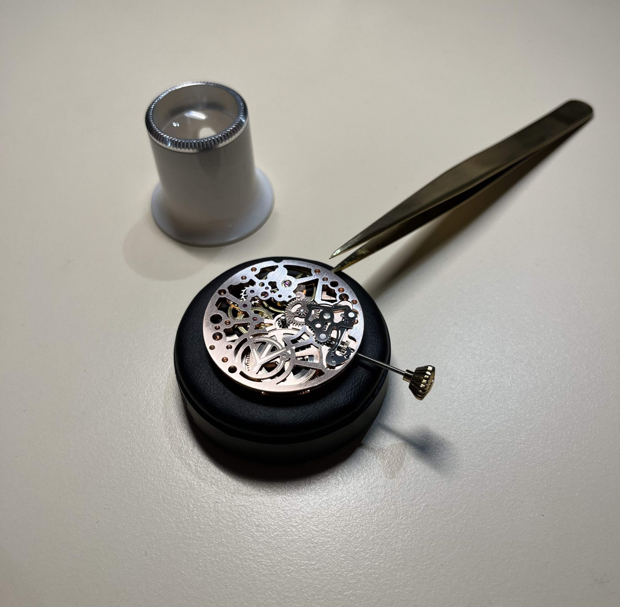 The essential tools for watchmaking - Initium