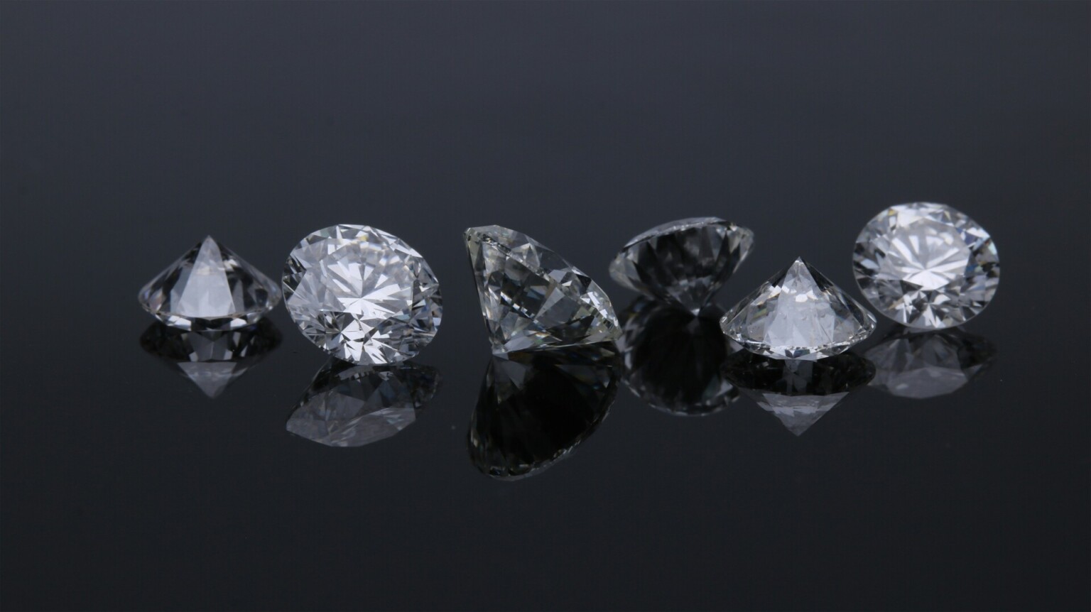 How to recognize a real diamond - Initium